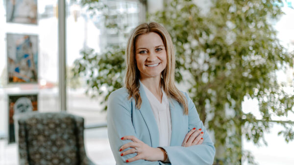 Pharmacy professor strikes ideal balance as instructor, mentor in ...